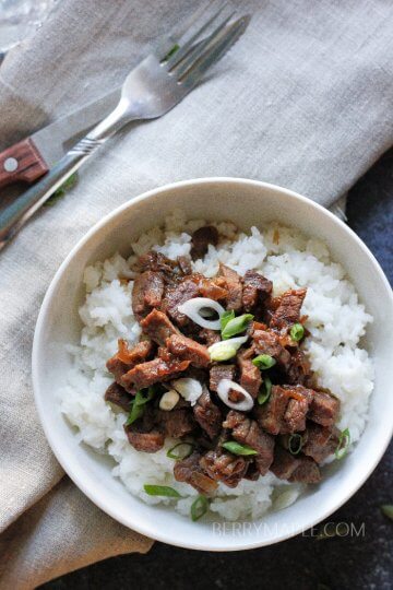 Caramelized sweet beef with rice - Berry&Maple