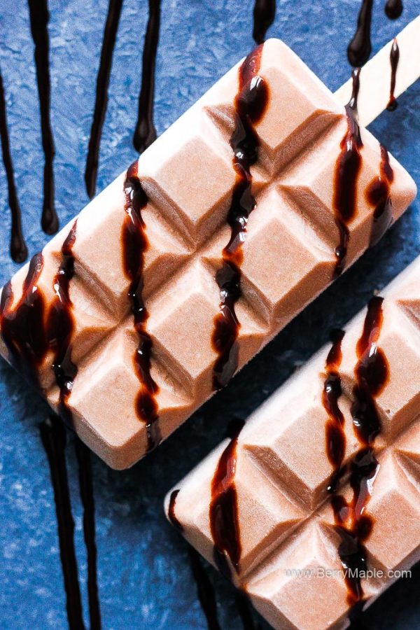 Chocolate bar yogurt popsicles - Berry&Maple