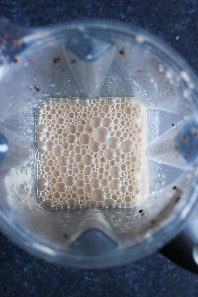 Chocolate raspberry slushy - Berry&Maple