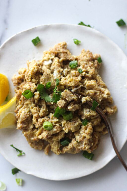 Shad roe scrambled eggs - Berry&Maple
